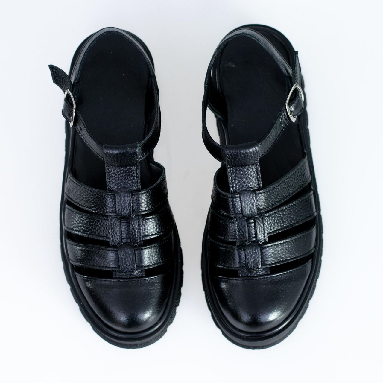 Sandale de dama cu talpa groasa din piele neagra cu brant moale.Usoare ...